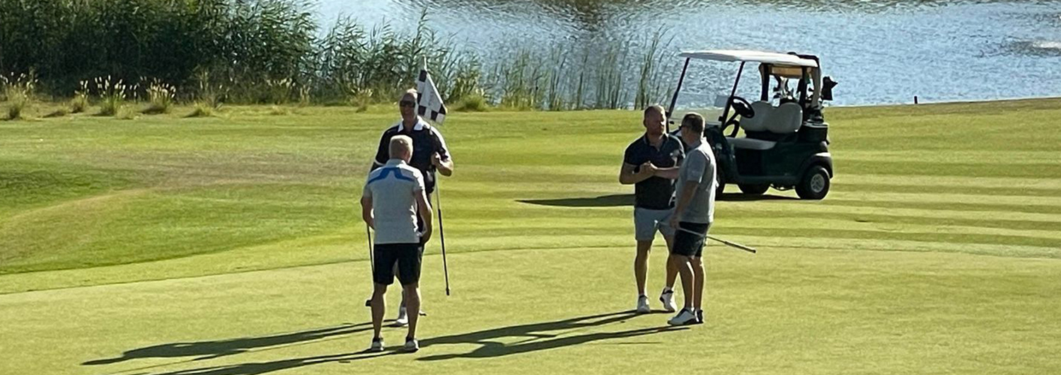 Golfturnering: Indledende runde på Lübker Golf på Djursland ...